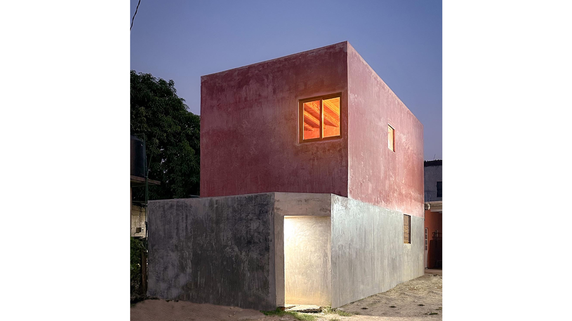 CASA ENSIMISMADA - Arquitectura Avanzada